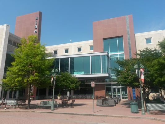 ARLINGTON PUBLIC LIBRARY - Updated December 2025 - 10 Photos & 21 ...