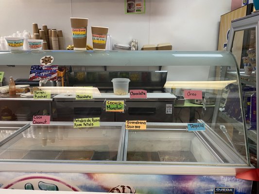 UNITED PALETERIA Y NEVERIA - Updated August 2025 - 25 Photos & 14 ...