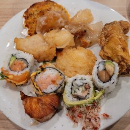 CHARM CITY BUFFET & GRILL - Updated July 2025 - 221 Photos & 120 ...