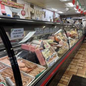 ROMANELLI’S ITALIAN DELI - Updated March 2025 - 454 Photos & 767 ...