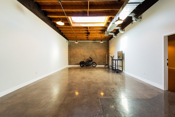 VERSATILE STUDIOS - Updated October 2025 - 5566 Washington Blvd, Los Angeles, California - Video ...