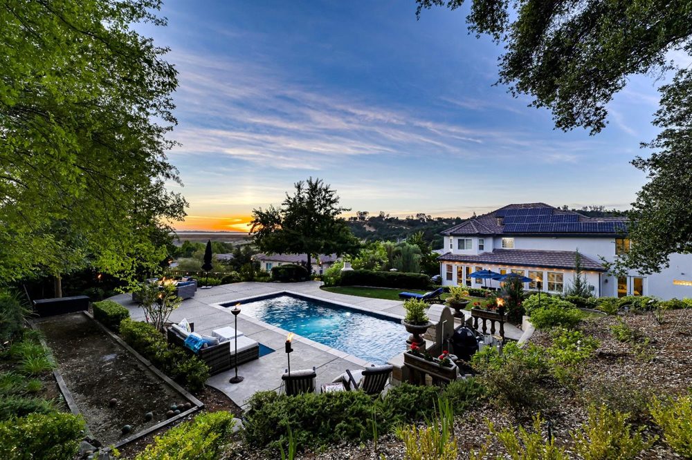 JIMMY CASTRO REAL ESTATE GROUP - RE/MAX GOLD - Updated August 2025 ...