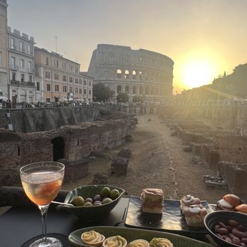 THE COURT - Updated March 2025 - 99 Photos & 43 Reviews - Via Labicana ...