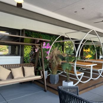 CHUCHAT - Updated August 2025 - 137 Photos & 44 Reviews - 6000 Medlock ...