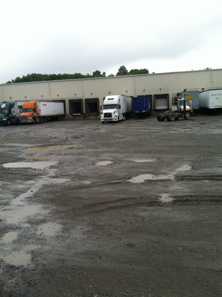 FREEWAY WAREHOUSE - Updated July 2025 - 30 Southard Ave, Farmingdale ...