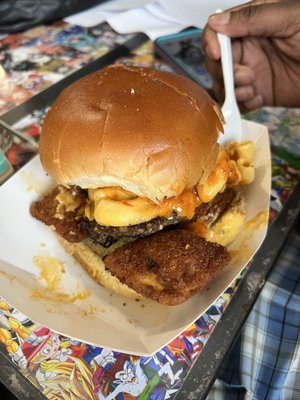 ACTION BURGER - Updated December 2025 - 236 Photos & 274 Reviews - 292 ...