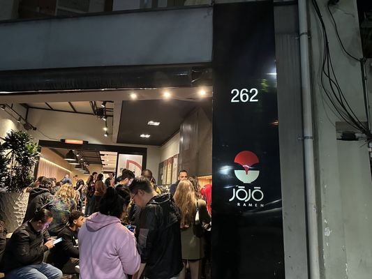 JOJO - Updated April 2025 - 64 Photos & 23 Reviews - R. Dr. Rafael De ...