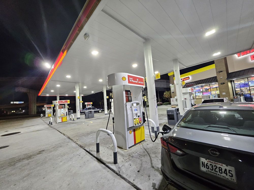 OAKWOOD SHELL SELF-SERVICE - Updated December 2025 - 11 Photos - 101 ...