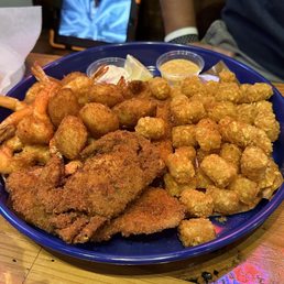 YUMMY SEAFOOD & OYSTER BAR - Updated October 2025 - 506 Photos & 354 ...