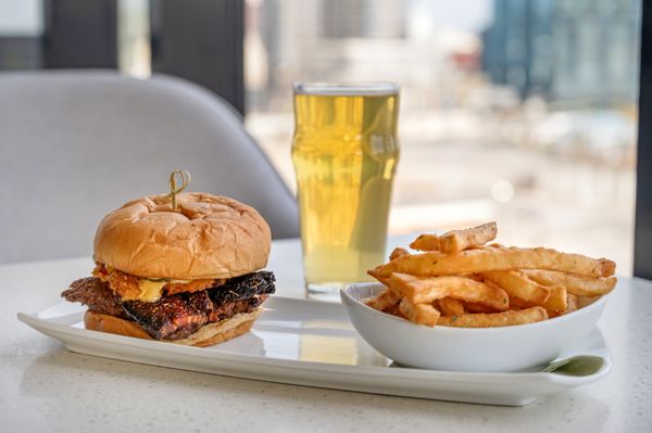 THE RUX - Updated September 2024 - 24 Photos - 1612 Church St ...