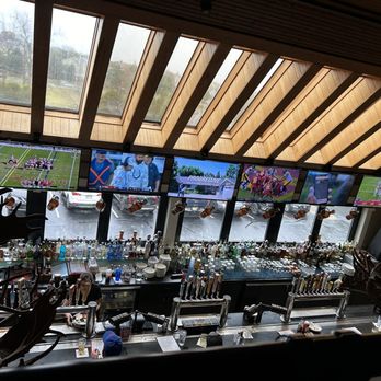 CHAMPS SPORTS BAR & GRILL - Updated October 2025 - 149 Photos & 276 ...