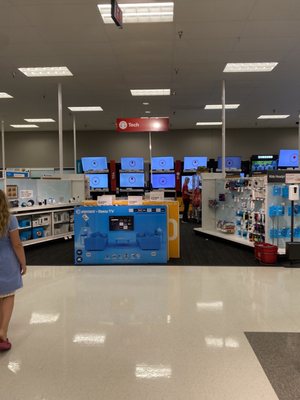 TARGET - Updated December 2025 - 19 Photos & 16 Reviews - 2209 State St ...