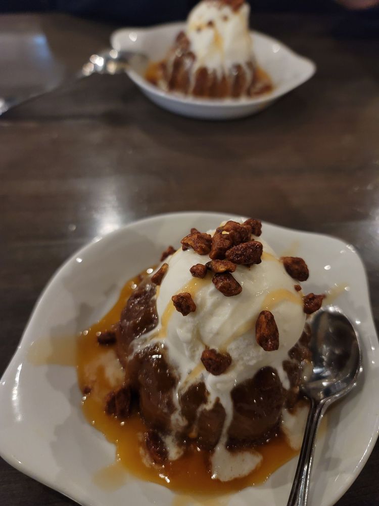 CHUCK’S ROADHOUSE BAR AND GRILL - Updated November 2024 - 15 Reviews ...