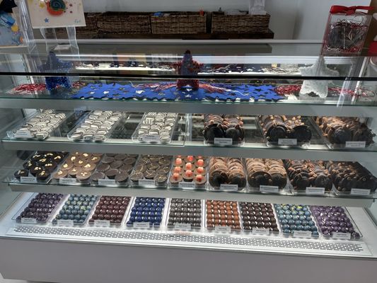 GLACIER CONFECTION - Updated April 2025 - 81 Photos & 64 Reviews - 1902 ...