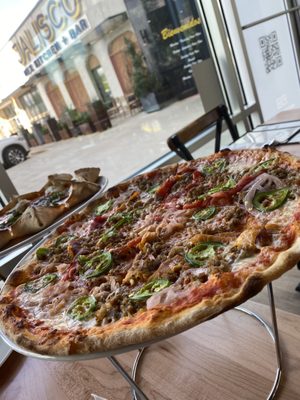 MISTER01 - Updated December 2025 - 70 Photos & 50 Reviews - 3858 Oak ...