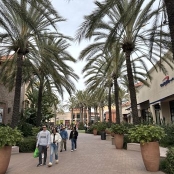 IRVINE SPECTRUM CENTER - Updated December 2024 - 3243 Photos & 1505 ...