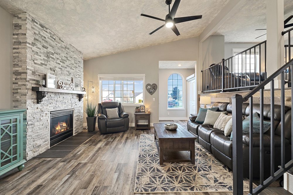 JIM MADER HOMES - Updated October 2024 - 17 Photos - 409 Coeur D Alene ...