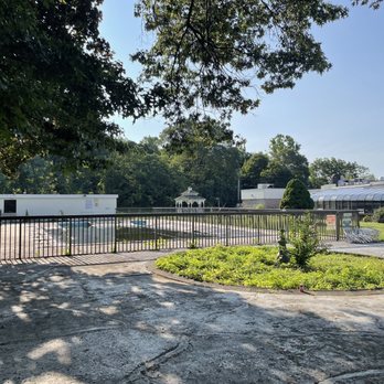 NEWBURGH INN - Updated January 2026 - 11 Photos - 90 NY-17K, Newburgh ...