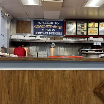 MISSION BURGERS - Updated December 2025 - 94 Photos & 144 Reviews ...