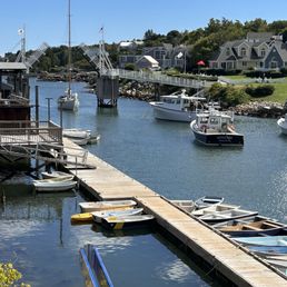 BARNACLE BILLY’S - Updated July 2025 - 458 Photos & 592 Reviews - 70 ...