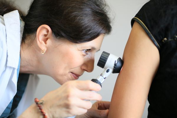 DERMEFFECTS - Updated December 2025 - 19 Photos - 1560 Hyde Park Road ...