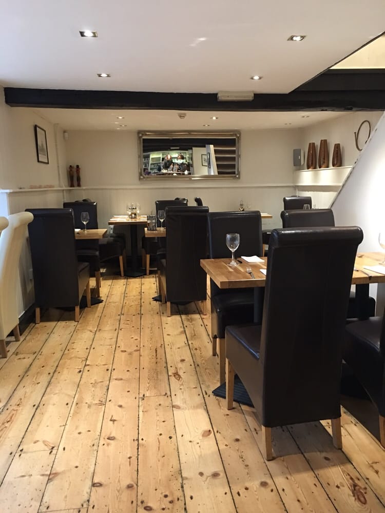 DEXTER’S - Updated June 2024 - 2-3 Crown Court, Oundle, Wiltshire ...