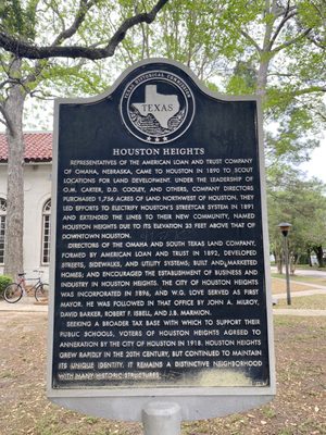 HEIGHTS NEIGHBORHOOD LIBRARY - Updated December 2025 - 34 Photos & 34 ...