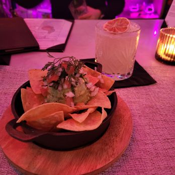 FRIDA MIDTOWN - Updated September 2025 - 558 Photos & 242 Reviews - 214 ...