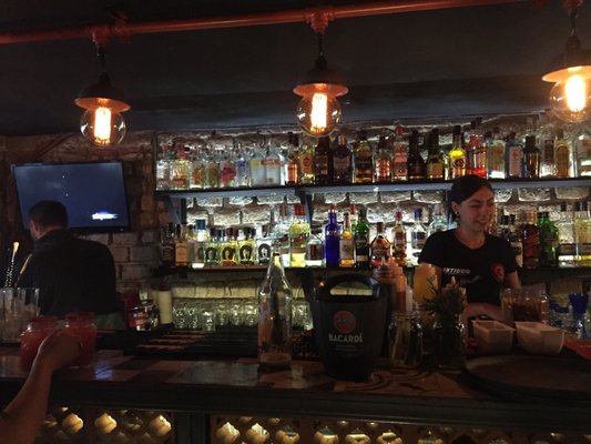 CERVECERIA CHAPULTEPEC - Updated September 2024 - 28 Photos & 16 ...