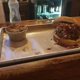 BLACK DOG SMOKE & ALE HOUSE - 321 Photos & 516 Reviews - 320 N Chestnut ...