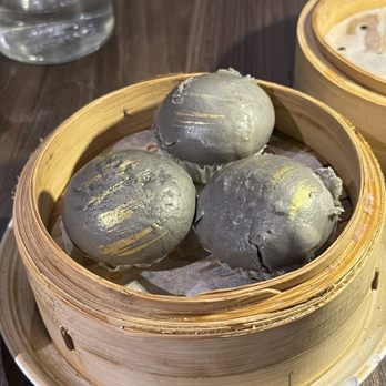 YUM CHA CHINESE KITCHEN AND BAR - Updated July 2024 - 104 Photos & 41 ...