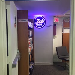 RUSSELL LIBRARY - 47 Photos & 16 Reviews - 123 Broad St, Middletown, CT ...