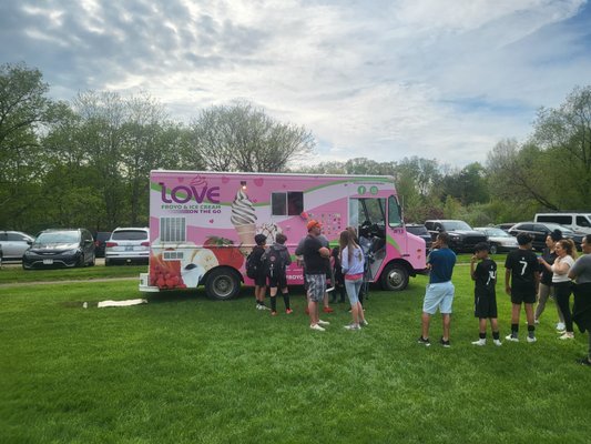 LOVE FROYO & ICE CREAM TRUCK - Updated September 2025 - 20 Photos ...