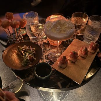 VALEDOR - Updated July 2024 - 101 Photos & 28 Reviews - 1620 N ...