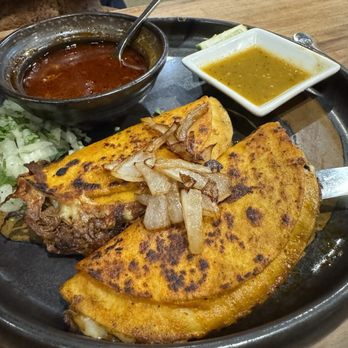 LA GLORIA - Updated December 2025 - 174 Photos & 103 Reviews - 22010 ...