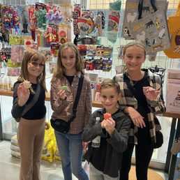 CATFE - Updated December 2025 - 466 Photos & 117 Reviews - 88 West ...