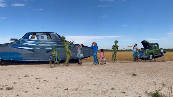 ROSWELL WELCOME SIGN - Updated October 2025 - 32 Photos & 14 Reviews ...