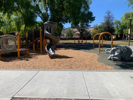 CALERO PARK - Updated May 2025 - 28 Photos - Calero Ave And Lean Ave ...