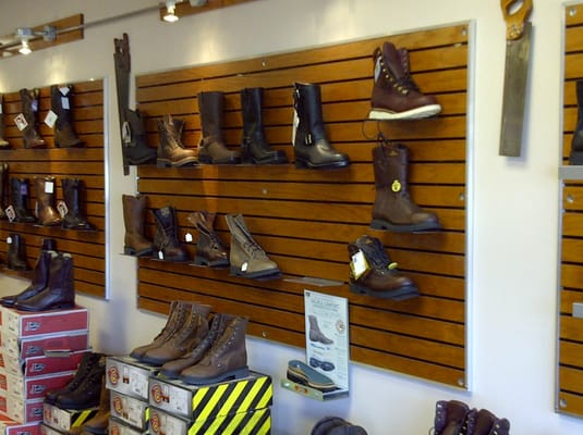 KC SHOE REPAIR - Updated June 2024 - 55 Photos & 35 Reviews - 5120 NE ...