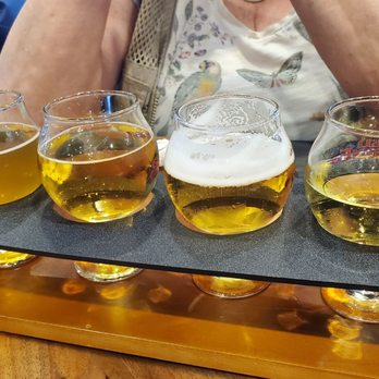 RED ENGINE BREWING COMPANY - Updated June 2024 - 95 Photos & 57 Reviews ...