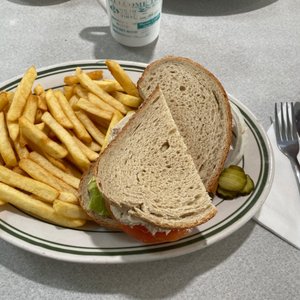 CONNIE’S DINER - 110 Photos & 130 Reviews - Diners - 205 E Main St ...