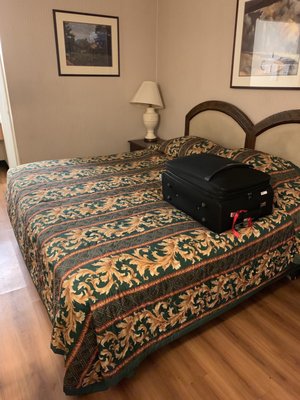 RODEWAY INN & SUITES - 144 Photos & 72 Reviews - 3100 Pacific Hwy East ...