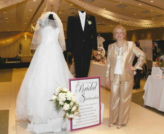 176 WEST BANQUET HALL - Updated September 2025 - 1100 NE Frontage Rd ...