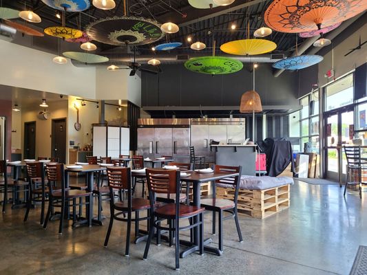 CHIMM - Updated January 2026 - 221 Photos & 175 Reviews - 365 Merchant ...