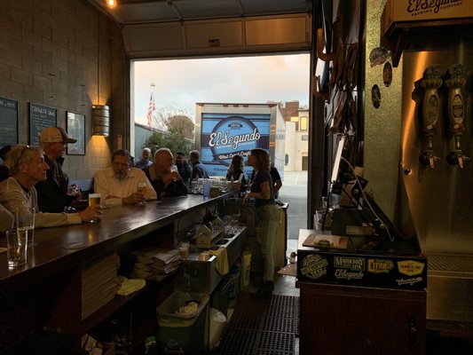 EL SEGUNDO BREWING - 557 Photos & 390 Reviews - 140 Main St, El Segundo ...