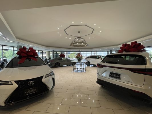 NORTH PARK LEXUS OF SAN ANTONIO - Updated December 2025 - 118 Photos ...