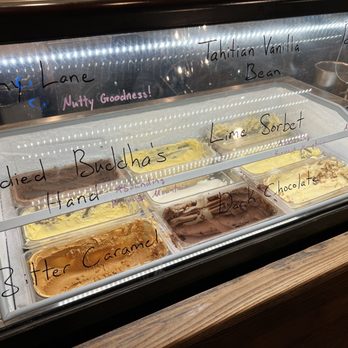 THE PENNY ICE CREAMERY - Updated May 2024 - 2232 Photos & 2227 Reviews ...