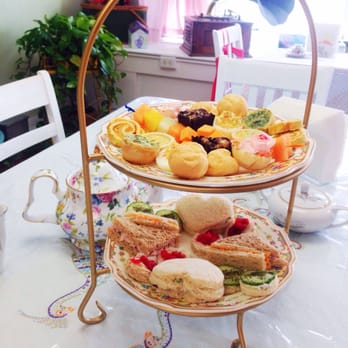 COMMUNITEA CAFE - Updated December 2025 - 30 Photos & 26 Reviews - 100 ...