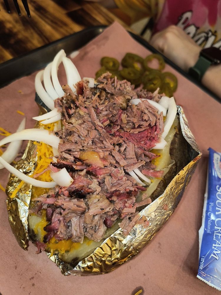 RACKS BBQ - Updated October 2025 - 33 Photos & 26 Reviews - 205 N Greer ...