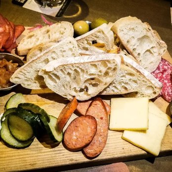 STAYMAKER AT JOURNEYMAN DISTILLERY - Updated December 2024 - 405 Photos ...